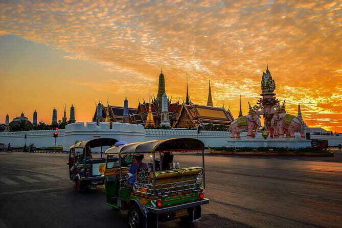 Bangkok Chef Food Tour with Over 15 Tastings Included - Final Thoughts: Who Will Love This Tour?