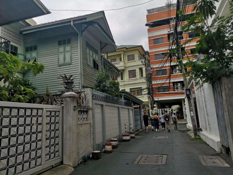 Bangkok: CHOB Day Walking Tour (Talking + Walking + Eating) - FAQ