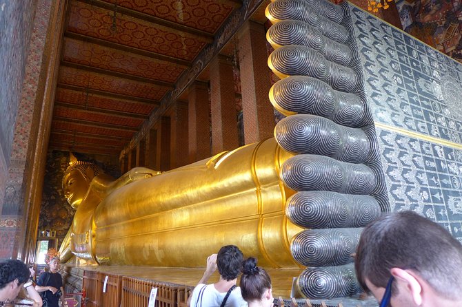 Bangkok City & Temple Tour By Selfie Expert : WatTraimit & WatPho - The Value Equation: Is It Worth It?
