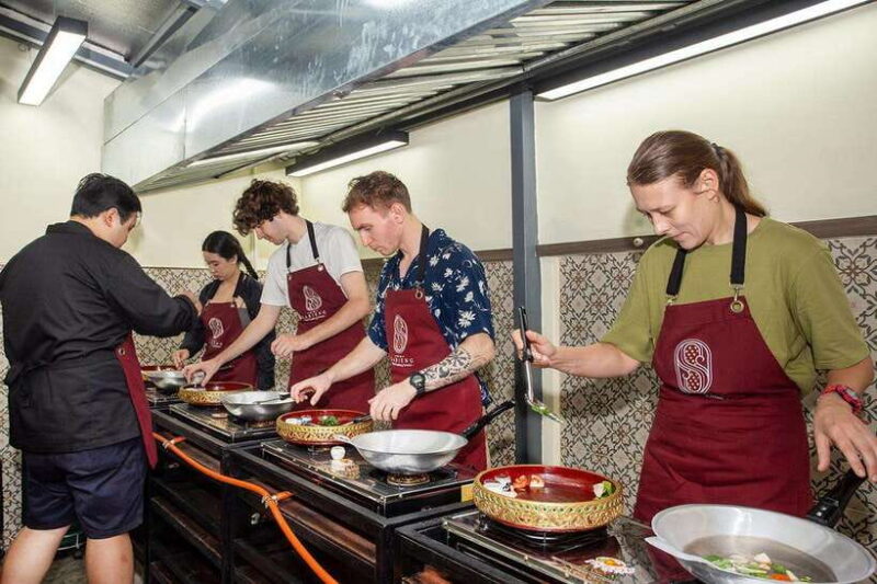 Bangkok: Cooking Class with Market Visit & Tuk Tuk Ride - Whats Included and What’s Not