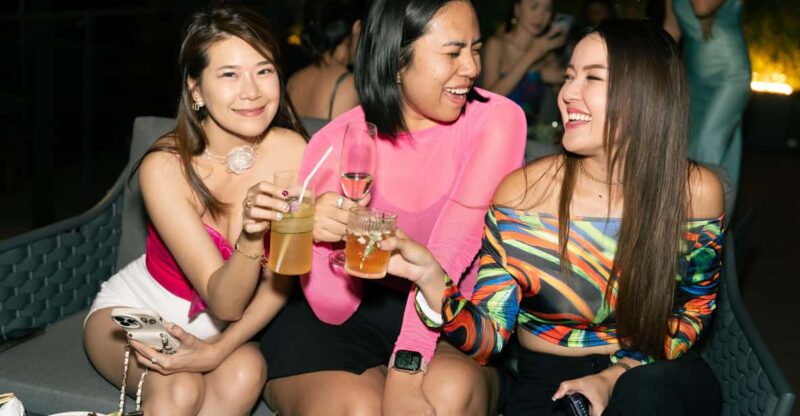 Bangkok: Dark Waters Rooftop Bar at Ten Six Hundred - Key Points