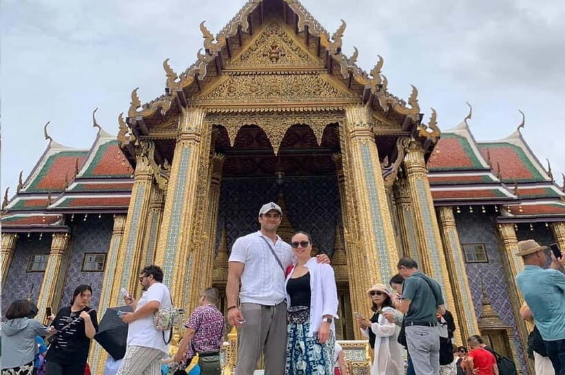 Bangkok Day Tour: Food, Temple & Tuk-Tuk - Key Points