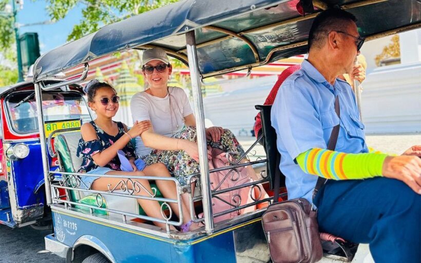 Bangkok Day Tour: Food, Temple & Tuk-Tuk - Practical Tips for Participants