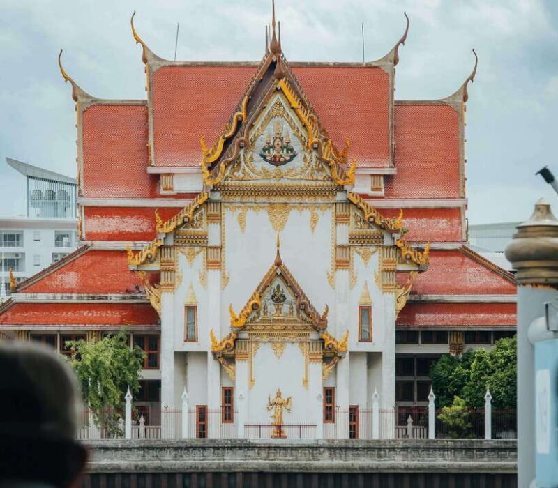 Bangkok: Floating City Tour with Heritage Boat and Wat Arun - Exploring the Highlights