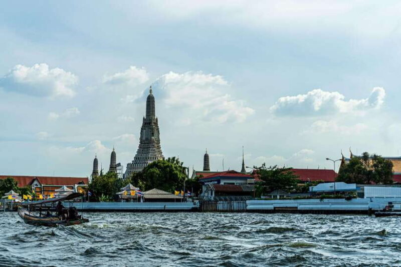 Bangkok: Floating City Tour with Heritage Boat and Wat Arun - Review Summary