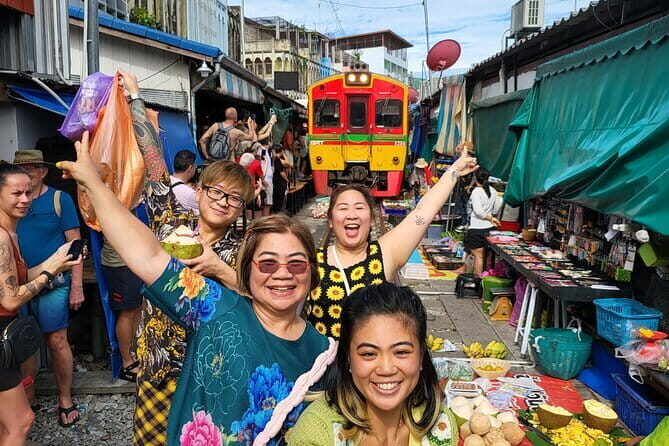 Bangkok: Floating Market & Railway Market Discovery - Value and Practicalities
