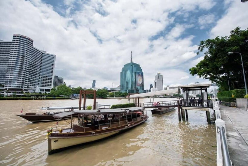 Bangkok: Flower Market, Klongs, and Royal Barges Tour - Discovering Bangkok’s Color and Calm: The Heart of the Tour