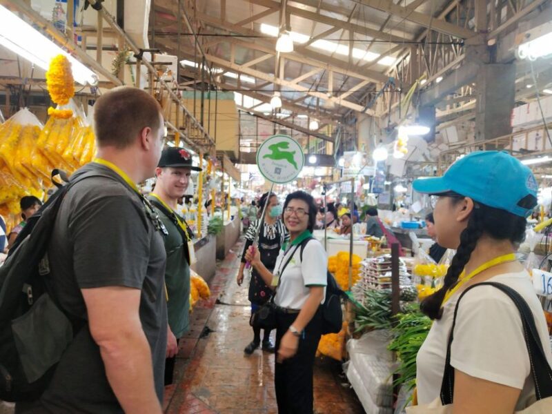 Bangkok: Full-Day Hop-On Hop-Off Walking Tour Mini Group - Who Should Consider This Tour?