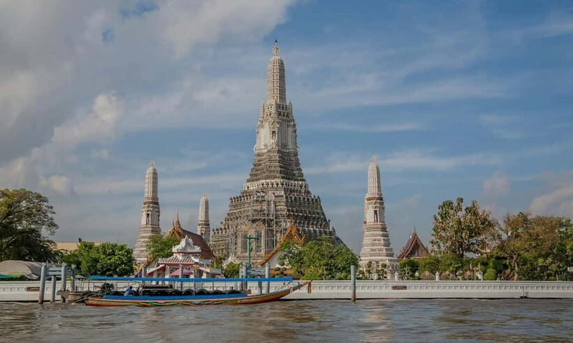 Bangkok: Full Day Private Guided Tour with Hotel Pick & Drop - Key Points