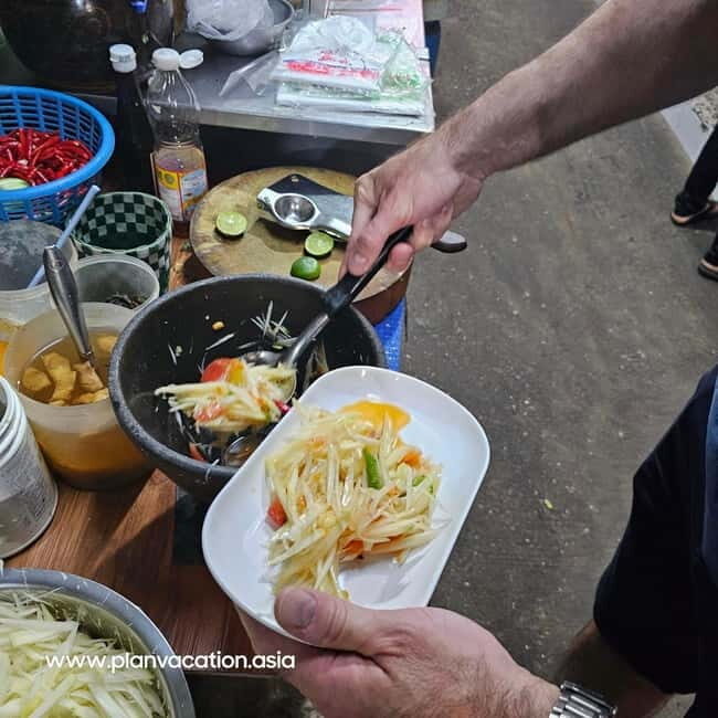Bangkok: Full-Day Walking Tour Mini Group - Key Points