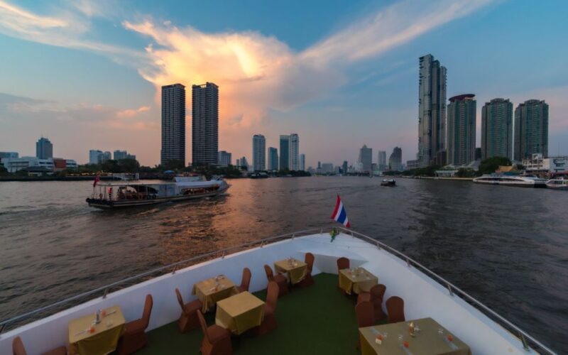 Bangkok: Grand Chao Phraya Dinner Cruise with Live Show - Who Should Consider This Cruise?
