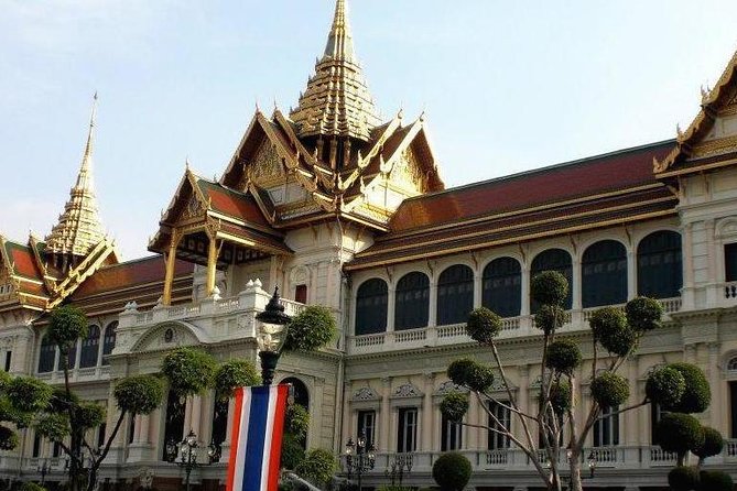 Bangkok Grand Palace Tour with Convenient Hotel Transfer - Who Is This Tour Best For?