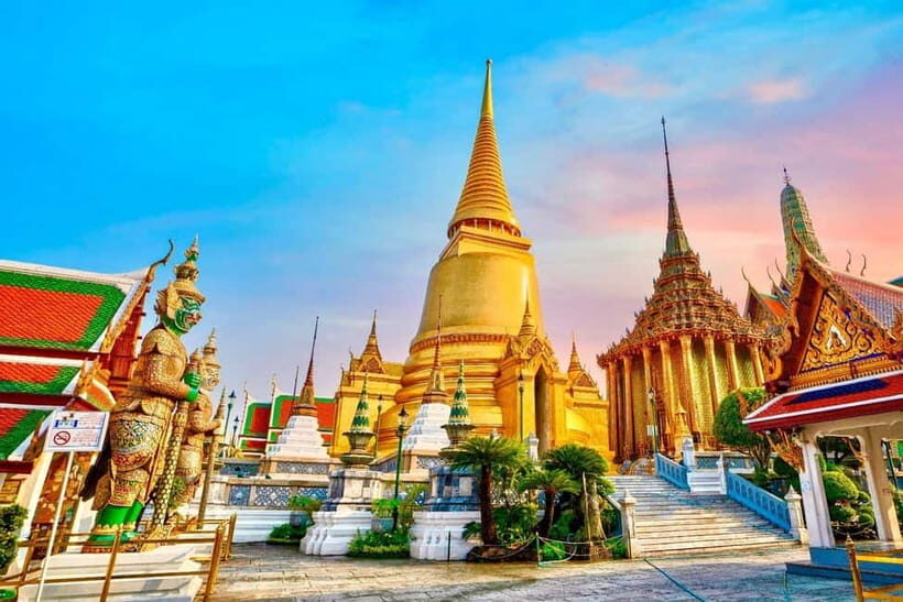 Bangkok: Grand Palace, Wat Pho and Chinatown Walking Tour - A Practical Look at What You’ll Experience