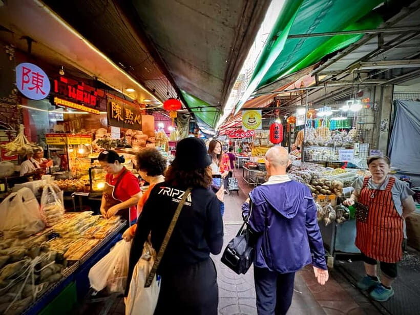 Bangkok: Grand Palace, Wat Pho and Chinatown Walking Tour - FAQ