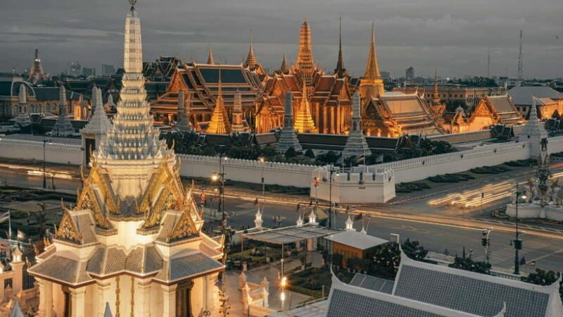 Bangkok: Grand Palace, Wat Phra Kaew, and Wat Trimit Tour - Who Will Love This Tour?