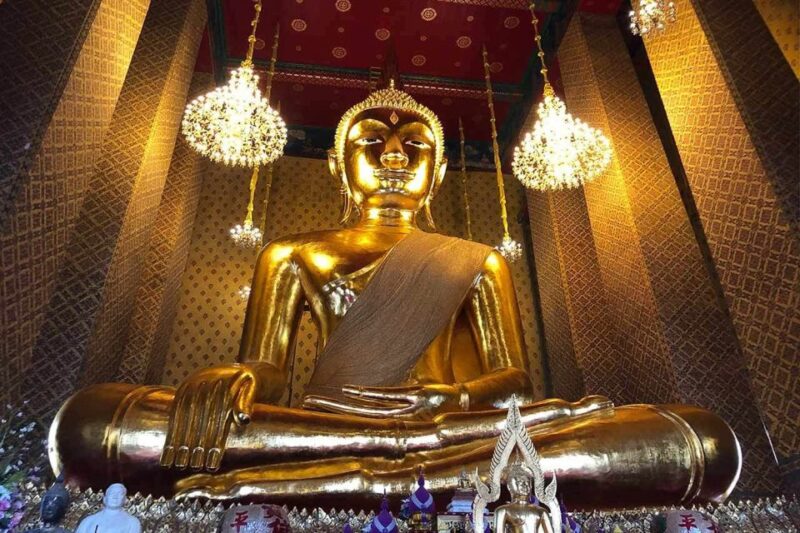 Bangkok: Historical Temples Tour & Hidden Bar at Sunset - Practical Considerations