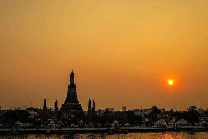 Bangkok Insta City Tour: Lights, Camera, and Landmark - An In-Depth Look at the Bangkok Insta City Tour