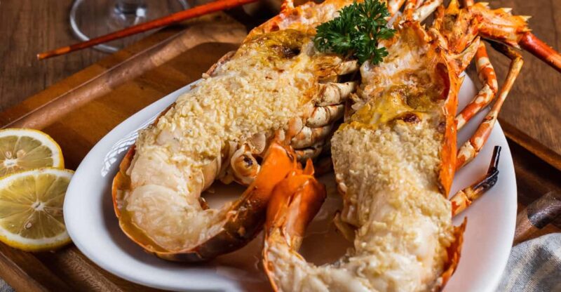 Bangkok: Jumbo Lobster Riverside Set Packages - The Menu and Food Quality