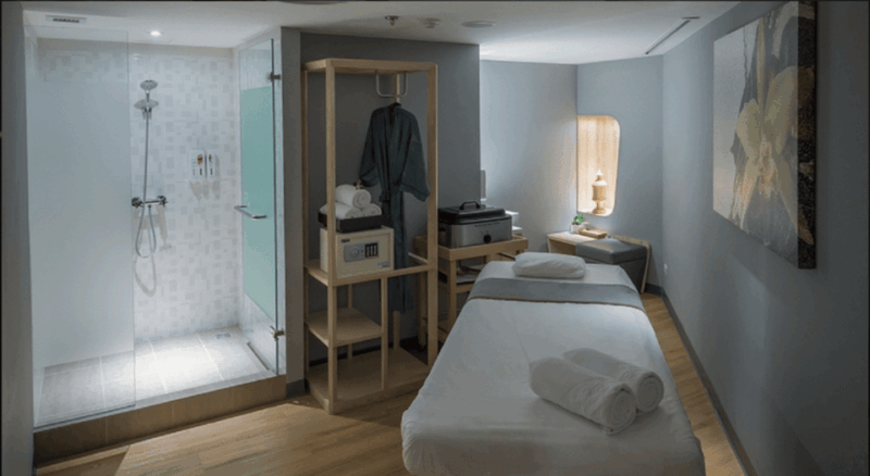 Bangkok: Let's Relax Spa at MBK E-Voucher - What Treatment Options Are Included?