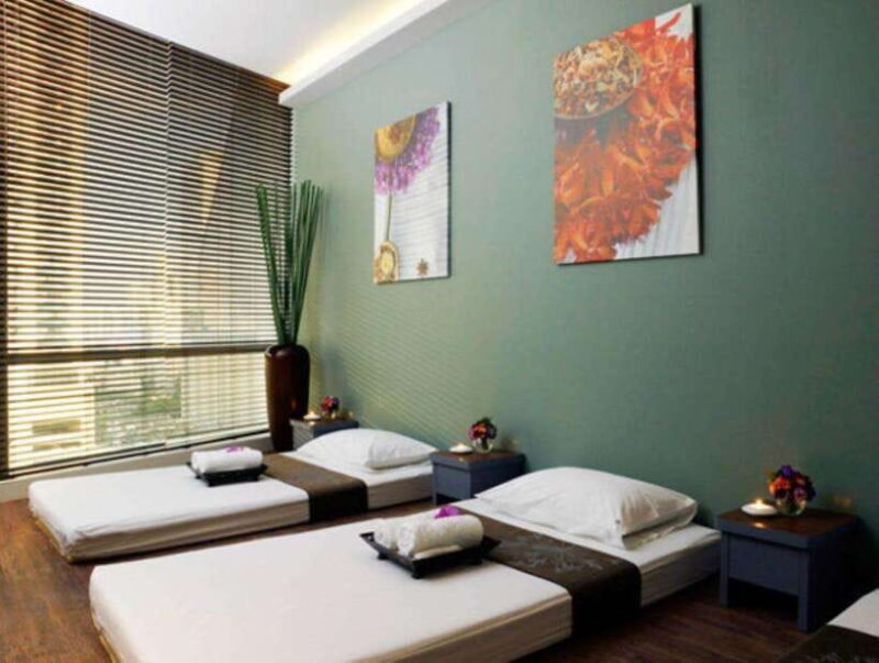 Bangkok: Let's Relax Spa Terminal 21 E-Voucher - Key Points