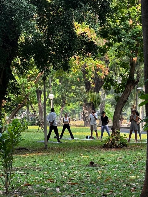 Bangkok: Lumpini Park Yoga Experience - The Guides and Their Approach