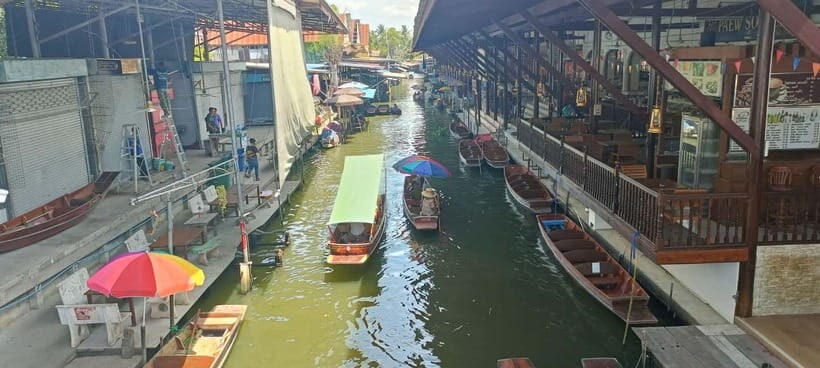 Bangkok: Maeklong Railway & Damnoen Saduak Floating Markets - FAQ