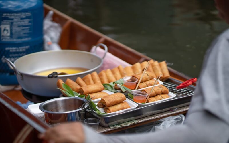 Bangkok: Maeklong Railway Market and Amphawa Floating Market - FAQ