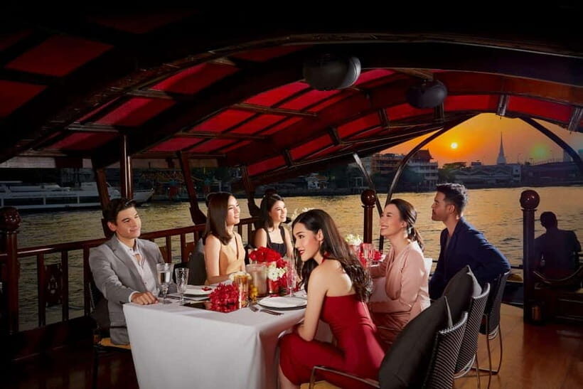 Bangkok: Manohra Cruise Thai Dinner on Chao Phraya River - Key Points