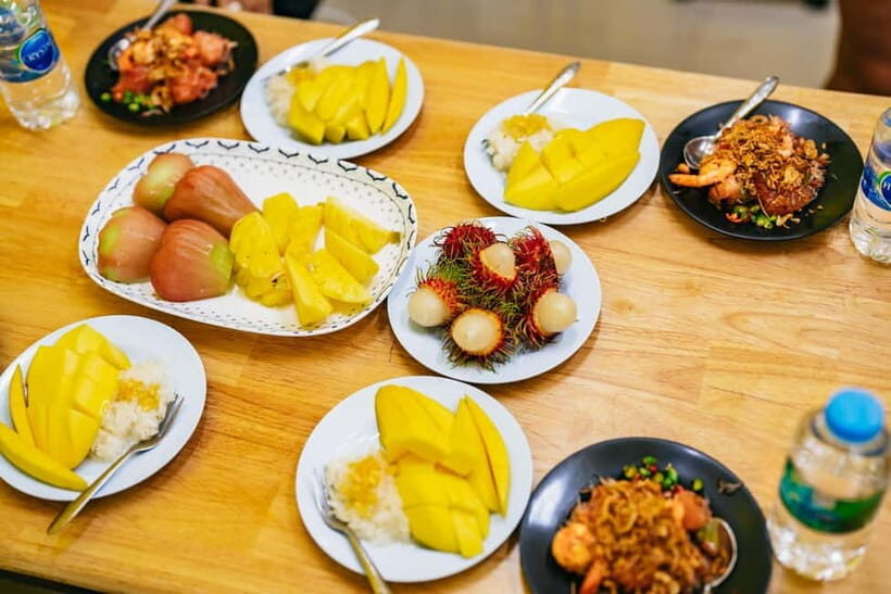 Bangkok: Midnight Food Tour by Tuk-Tuk - Itinerary Breakdown