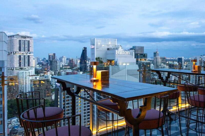 Bangkok: Mojjo Rooftop Lounge & Bar Food & Beverage Package - Who Would Love This Experience?