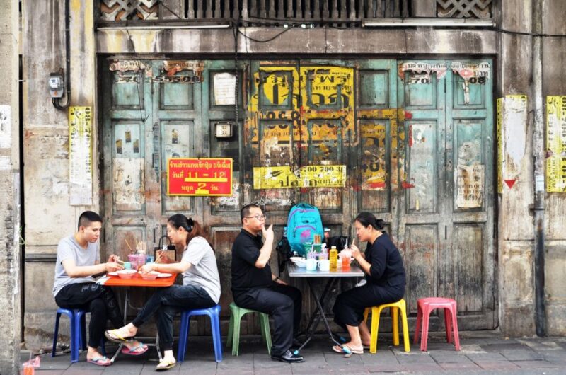 Bangkok: Must things to see in China town, Small group - The Perfect Fit for Who?