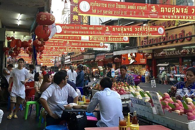 Bangkok Night Lights: Temple & City Tour by Tuk Tuk (SHA Plus) - The Itinerary: What to Expect on This Night Tour