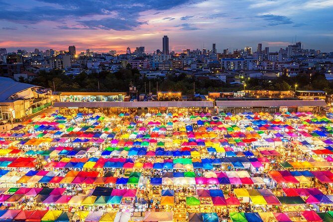 Bangkok Night Lights: Temple & City Tour by Tuk Tuk (SHA Plus) - FAQ