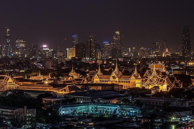 Bangkok Night Tour By TUK-TUK Visiting Wat Pho & Giant Swing (Private) - Who Should Consider This Tour?