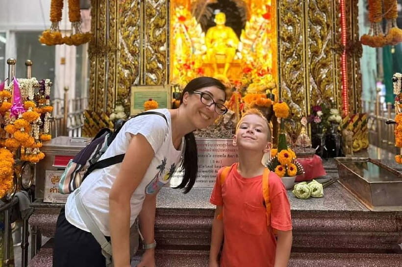 Bangkok Night Tour: Food, Temple & Tuk-Tuk - A Detailed Look at What to Expect