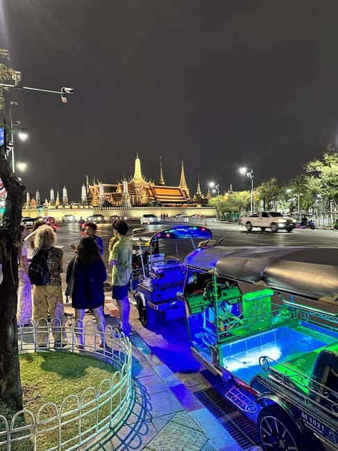 Bangkok Night Tour: Food, Temple & Tuk-Tuk - Who Will Enjoy This Experience?