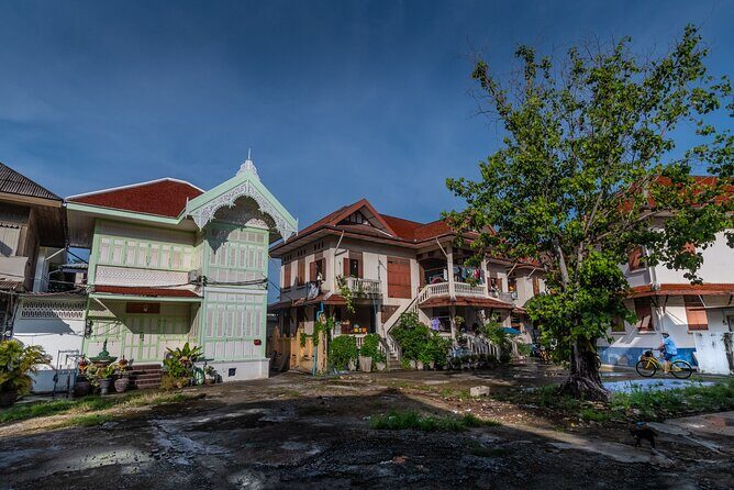 Bangkok Old Town Tuktuk & Walking Tour - The Sum Up