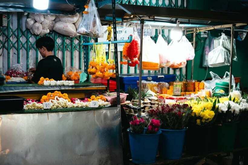 Bangkok: Private Tuk-Tuk Night Tour with Live Tour Guide - Key Points