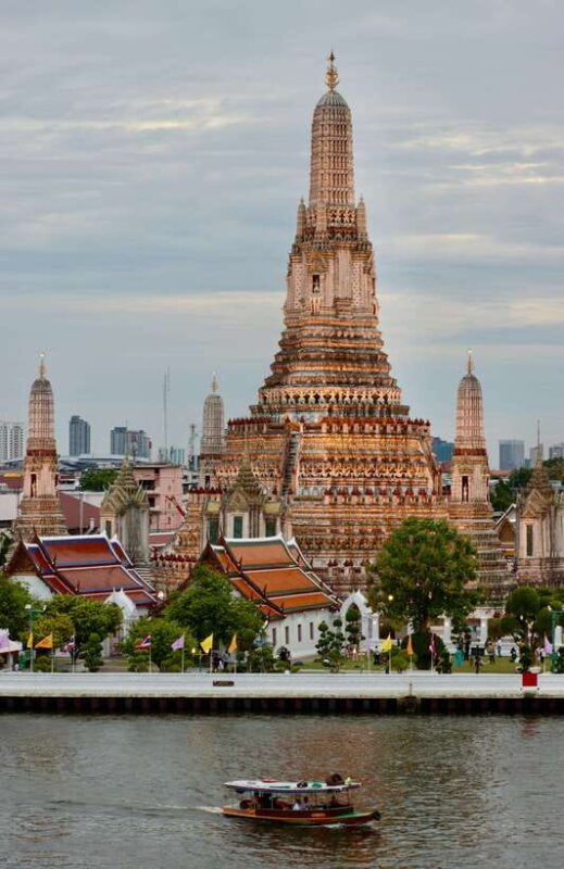 Bangkok: Private Wat Phra Kaew, Wat Pho & Wat Arun Tour - What Sets This Tour Apart