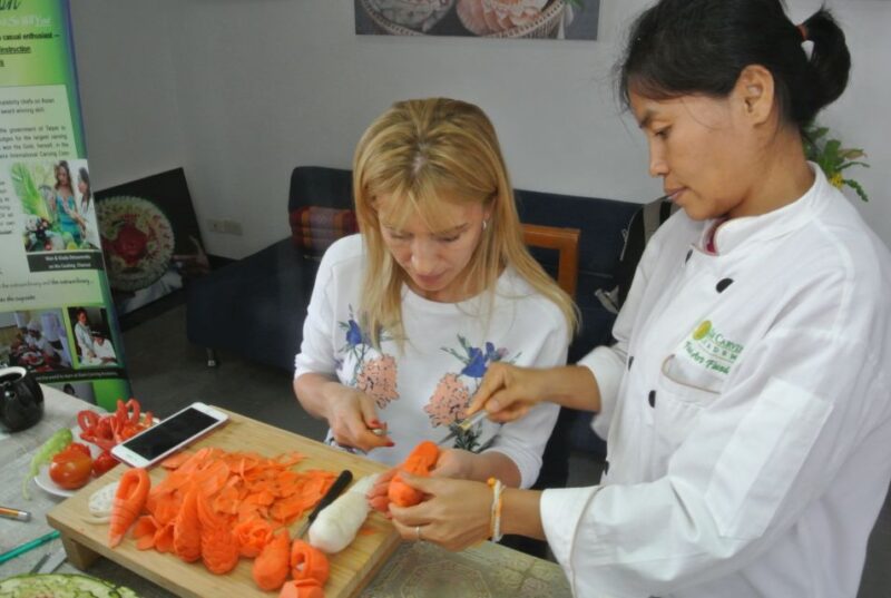 Bangkok: Professional Thai Fruit and Vegetable Carving Class - The Sum Up