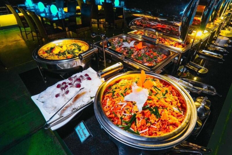 Bangkok: Royal Princess Chao Phraya Dinner Cruise - Authenticity and Experience from Reviews