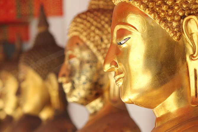 Bangkok Royal Road - Top 3 Major Monuments (Grand Palace, Wat Pho, Wat arun) - The Guide and the Experience