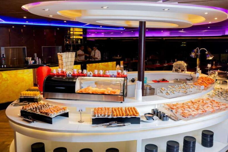 Bangkok: The Opulence Buffet Dinner Cruise with Live Band - Itinerary Breakdown