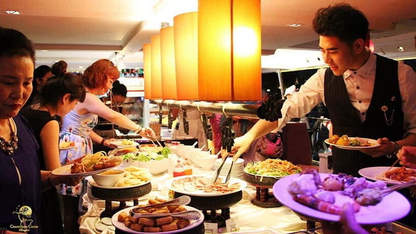 Bangkok: The Opulence Chao Phraya Lavish Dinner Cruise - Who Will Love This Cruise?