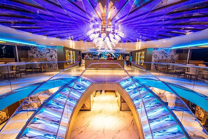 Bangkok: The Planet Cruise on the Chao Phraya River - Live Performances and Atmosphere