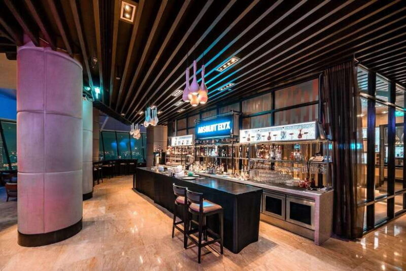 Bangkok: ThreeSixty Jazz Lounge at Millennium Hilton - Who Should Consider This Experience?