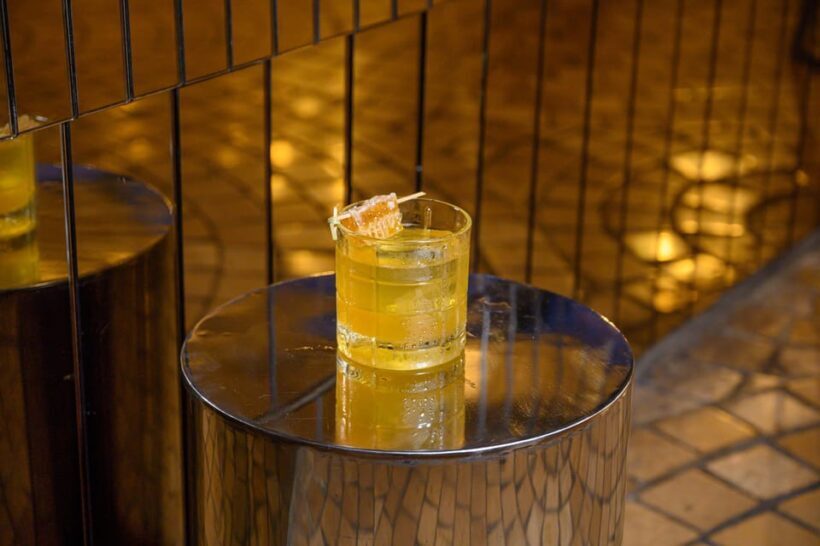 Bangkok: Top Knot Rooftop Bar & Restaurant at Hotel Once - Practical Tips for Visiting