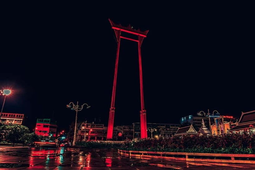 BANGKOK TOUR AT DUSK - The Guide Experience