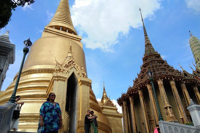 Bangkok Tour : Famous Bangkok Temples and sightseeing canal by Longtail Boat - Key Points