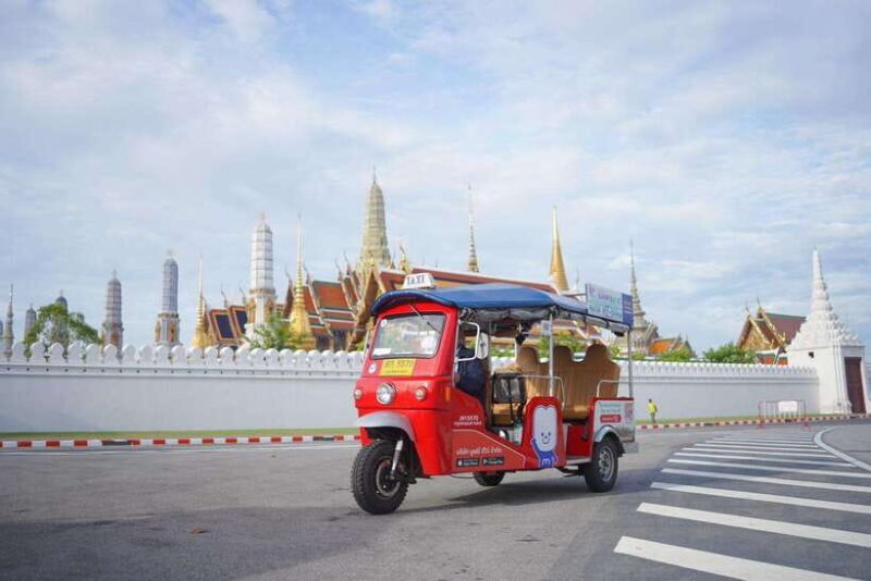 Bangkok: Tuk Tuk Day Pass App & Boat Chao Phraya River - Key Points